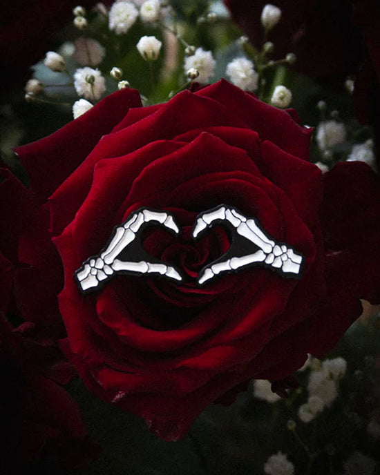 Skeleton Heart Hands Pin Set