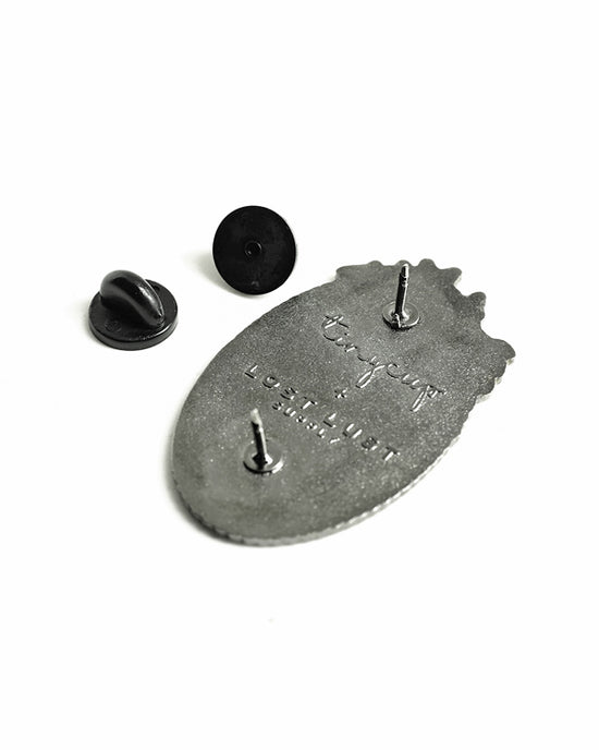 Jackie Skeleton Large Pin